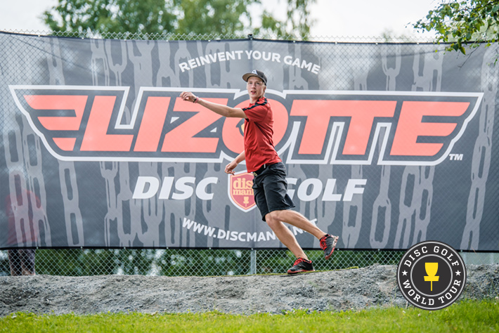 Player Spotlight Series, Part 3 : Simon Lizotte - Disc Golf World Tour